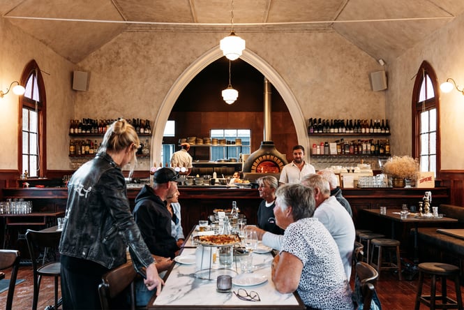 Best places to eat in Queenstown, New Zealand I Neat Places